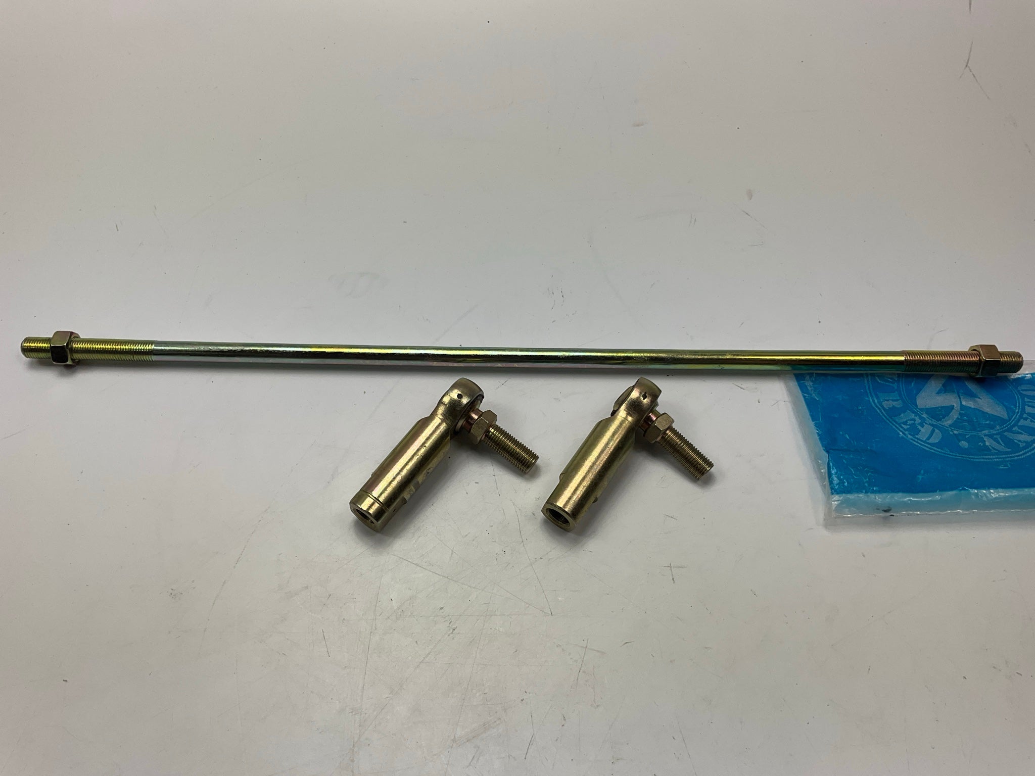 Automann M59498 Clutch Rod Linkage For Kenworth T600, T800 - K20225030 ...