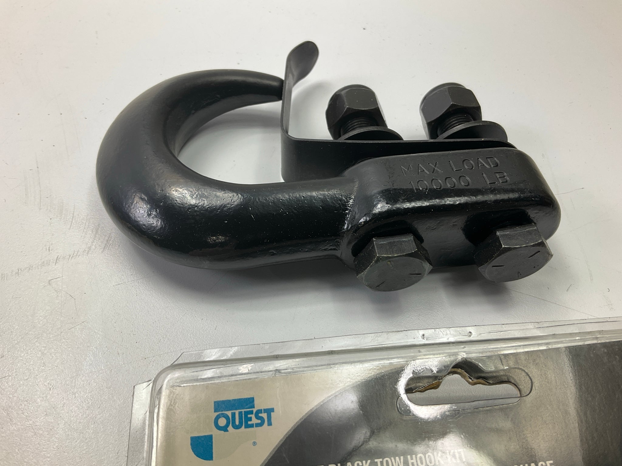 Carquest 71057 Bolt On Heavy Duty Tow Hook With Keeper - Black - 10,00 ...
