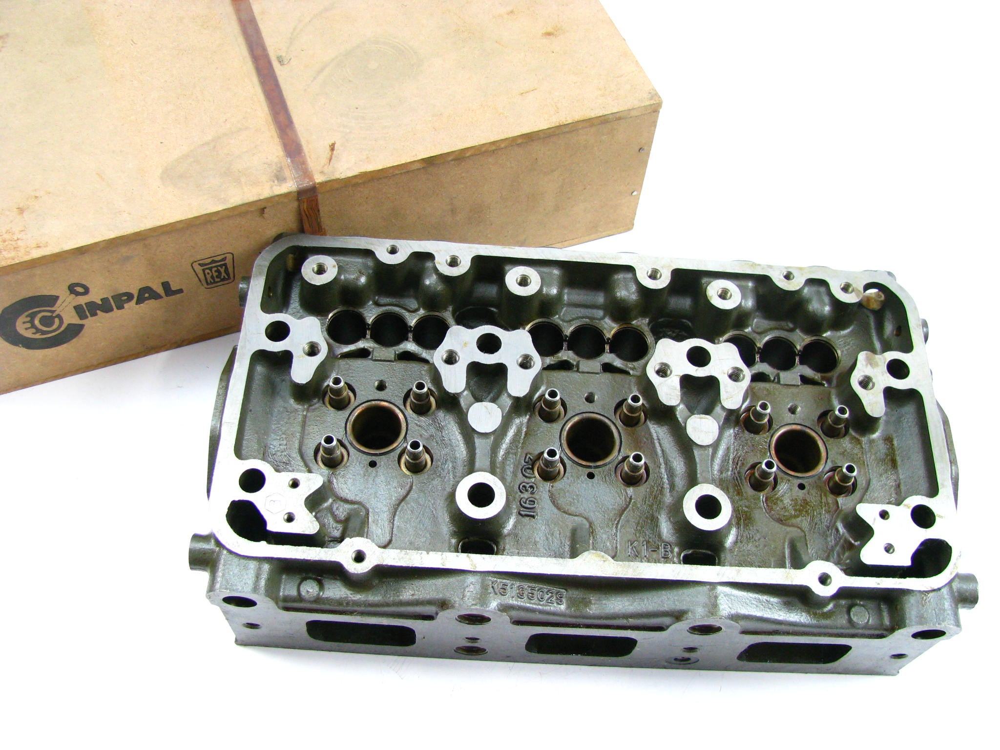 Cinpal 832430 Detroit Diesel 3-53, 6V53 Engine Cylinder Head K5135029 ...