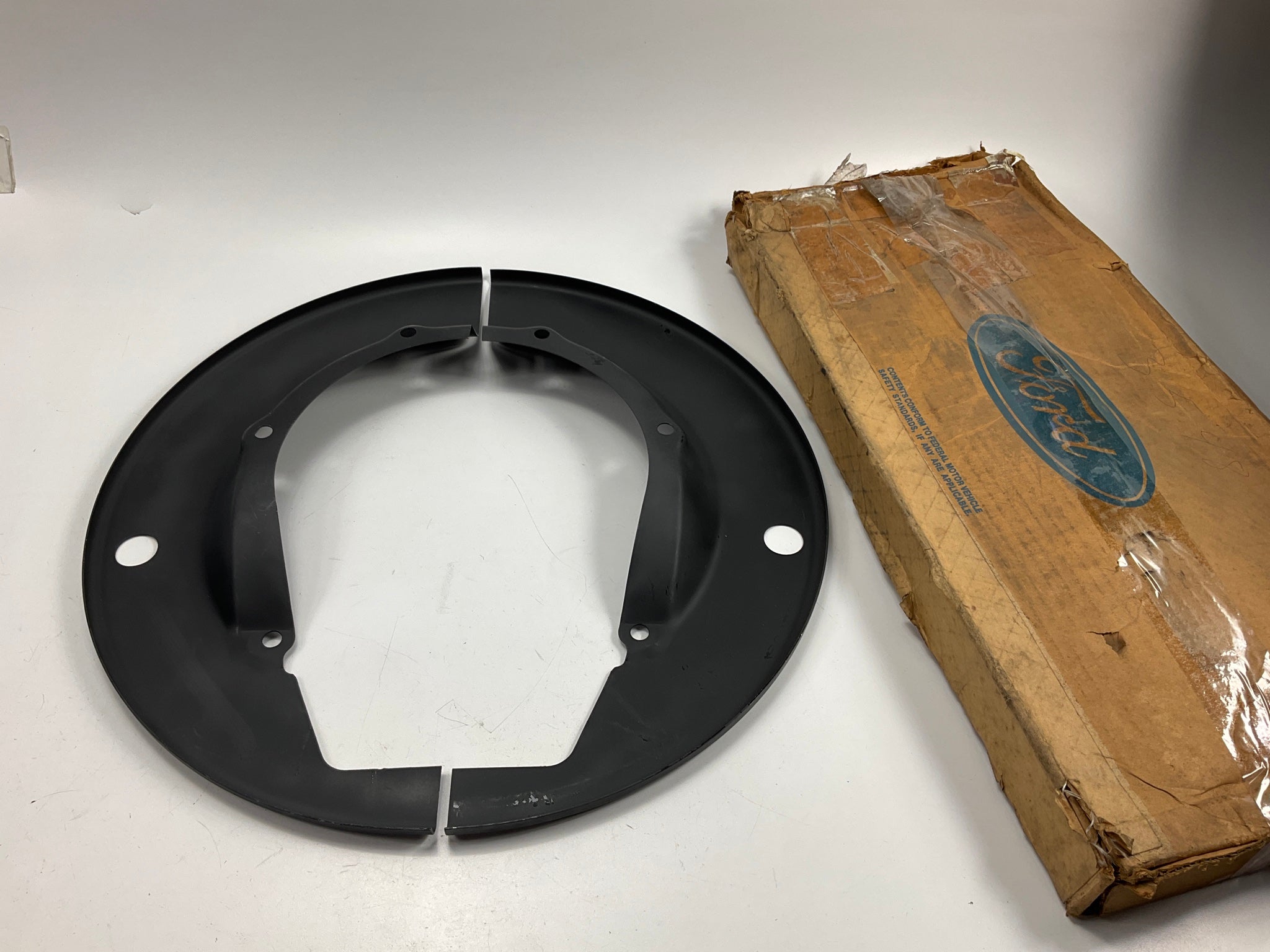 NEW Ford E1HZ-2214-E Brake Carrier Dust Shield - 16-1/2'' X 5'' Rockwe ...
