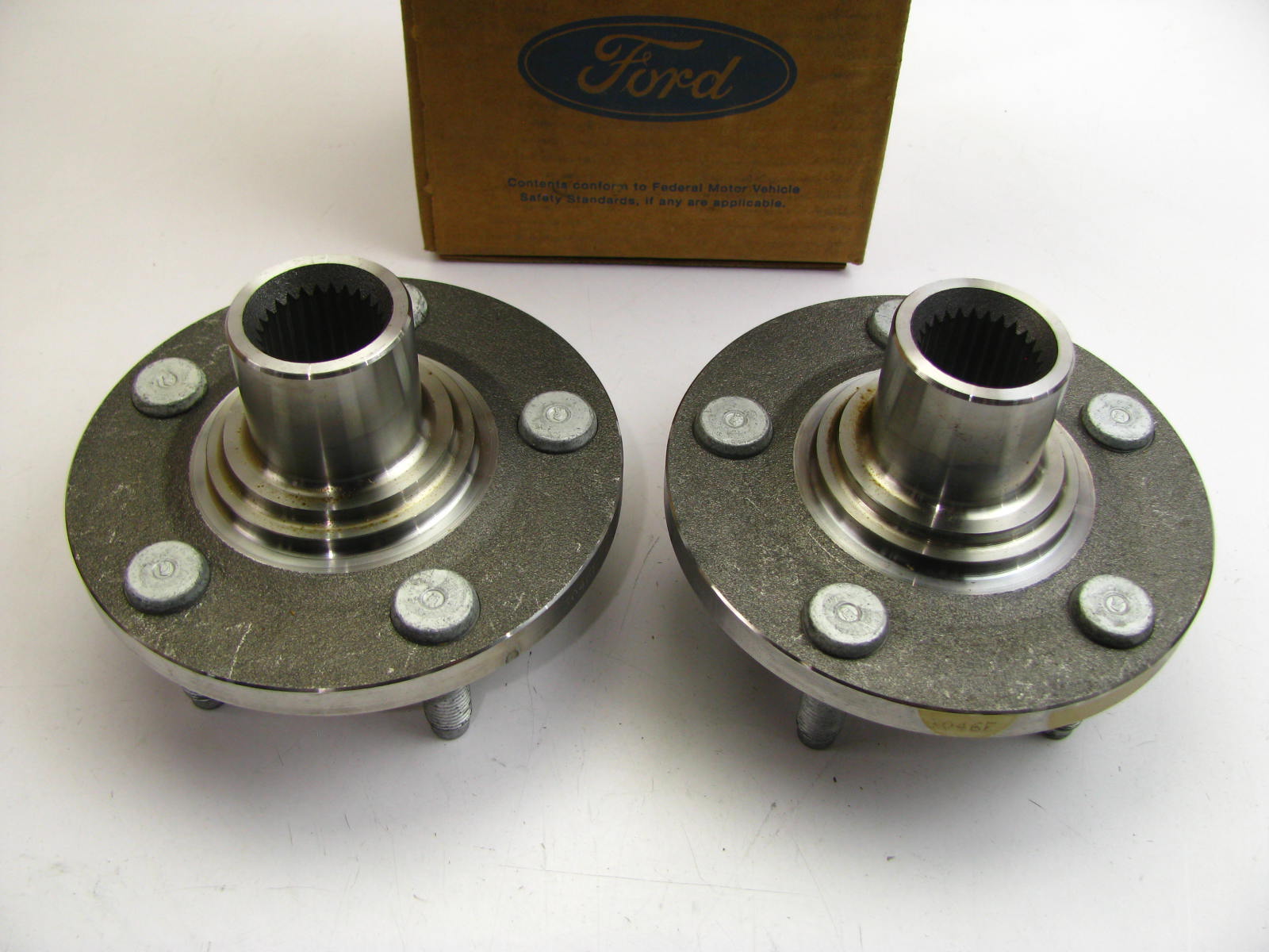(x2) OEM Ford Front Wheel Hub F58Z-1104-DA For 1995-1998 Ford Windstar ...