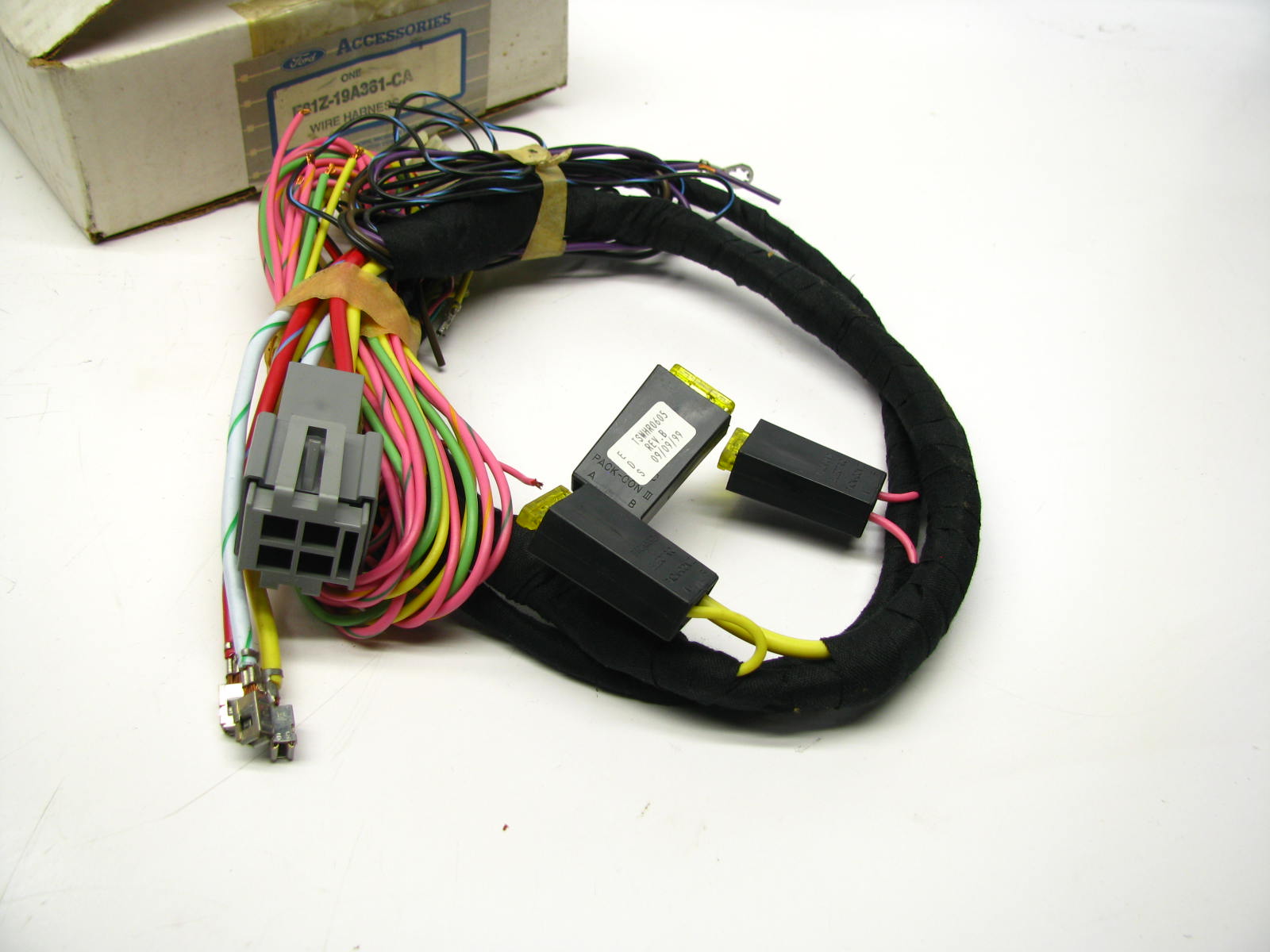 NEW - OEM Ford F81Z-19A361-CA Vehicle Alarm System 6 Wiring Harness ...