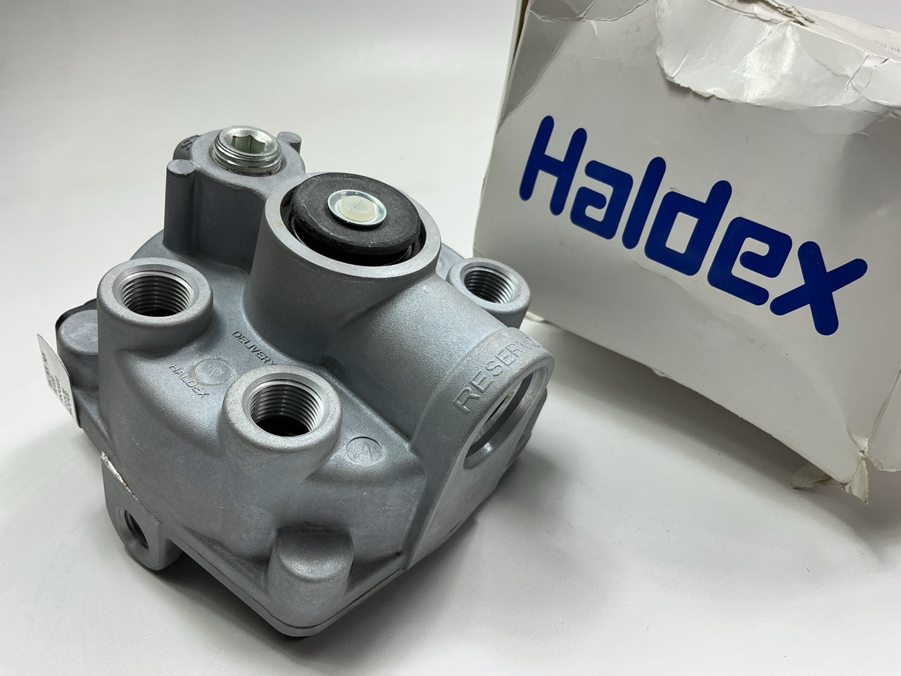 Haldex KN30400 Emergency Relay Valve, Replaces # N4301CB – Spark ...