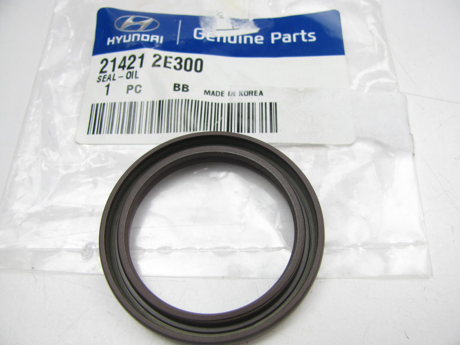 NEW GENUINE Engine Front Timing Cover Crankshaft Seal OEM For Hyundai ...