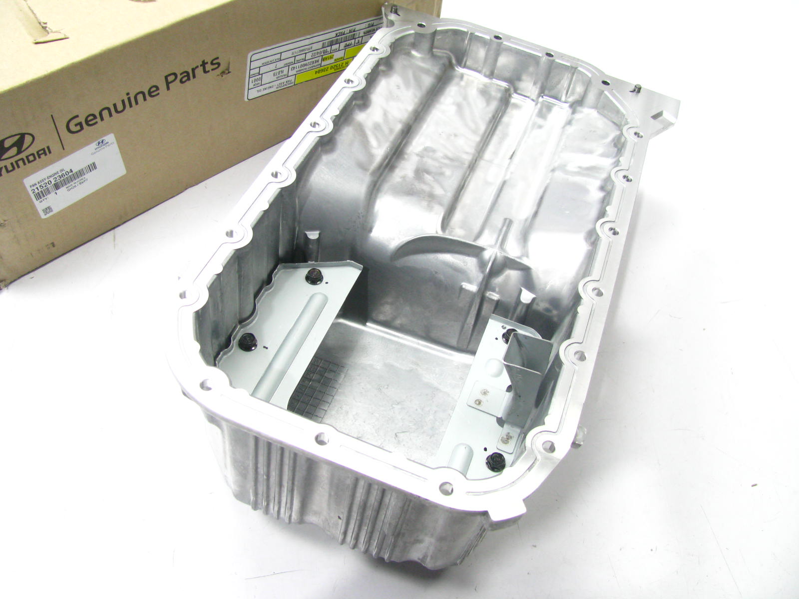New Genuine Oil Pan OEM For Hyundai 2.0L 2152023604 - 21521-23603 ...