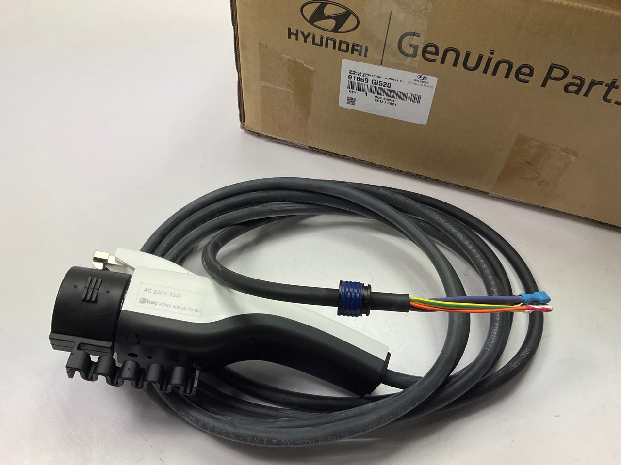 NEW Plug-in EV Charging Cable Connector, Without Plug OEM For Hyundai ...
