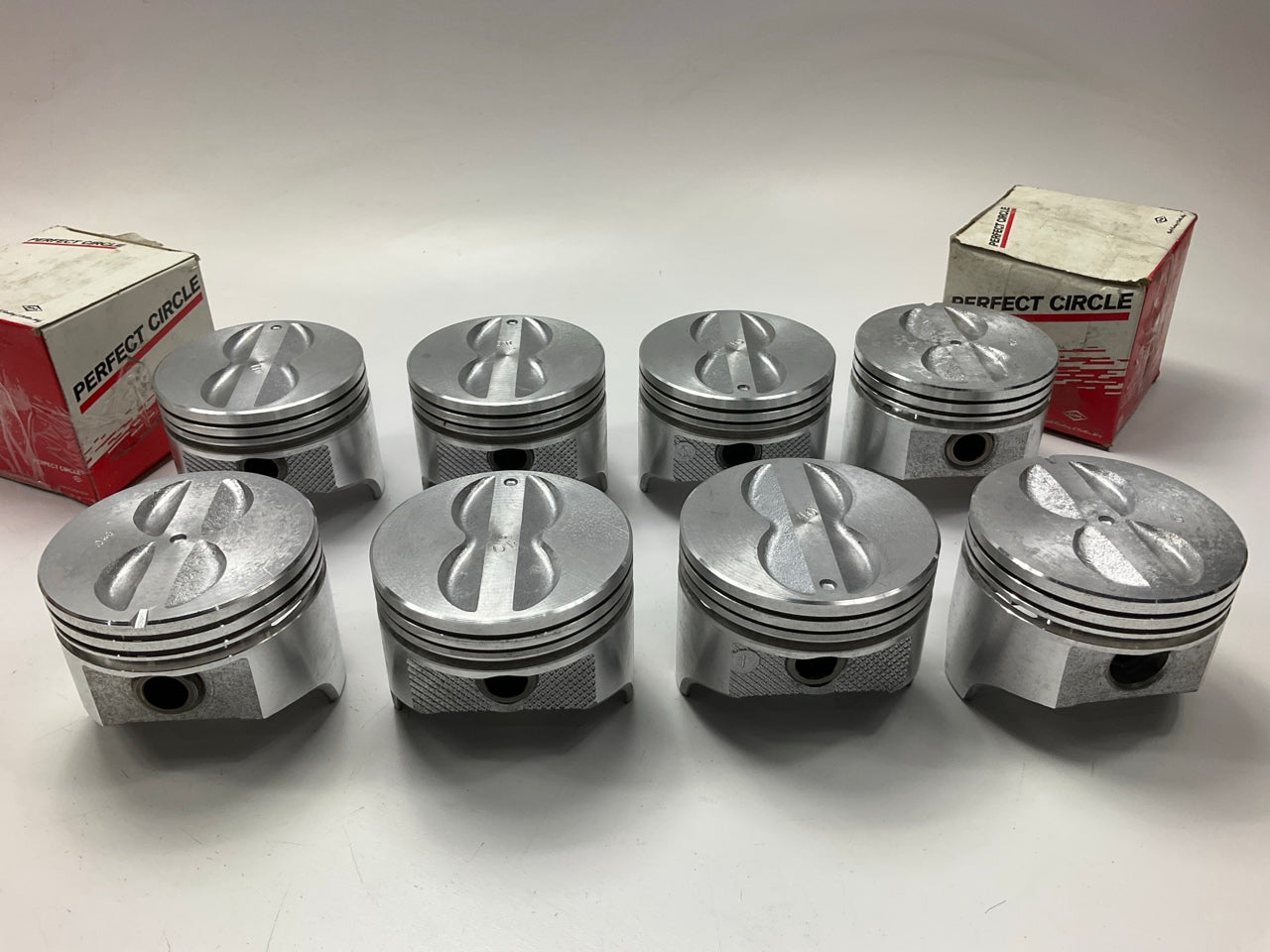 (8) Perfect Circle 224-2770-040 Engine Piston .040'' 1969-1985 Chevrol ...