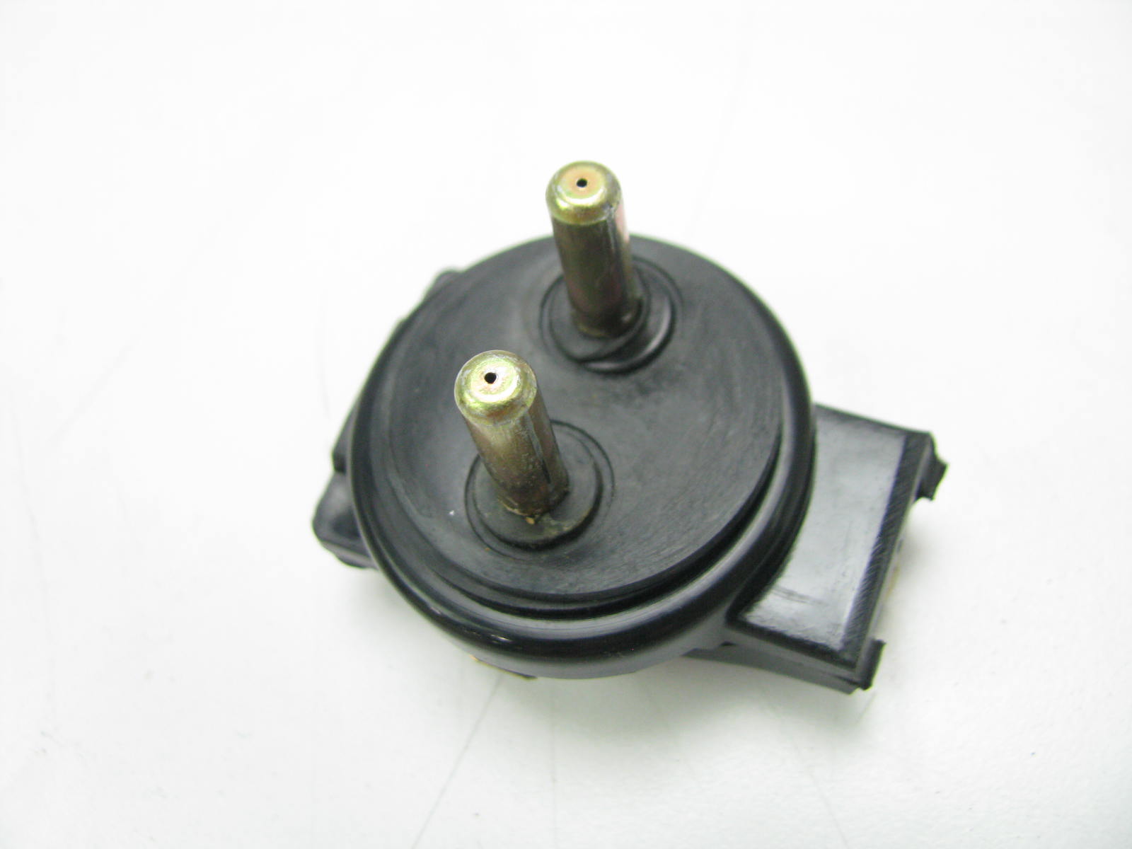 NEW - OUT OF BOX ATS22 Air Cleaner Temperature Sensor – Spark Surplus ...