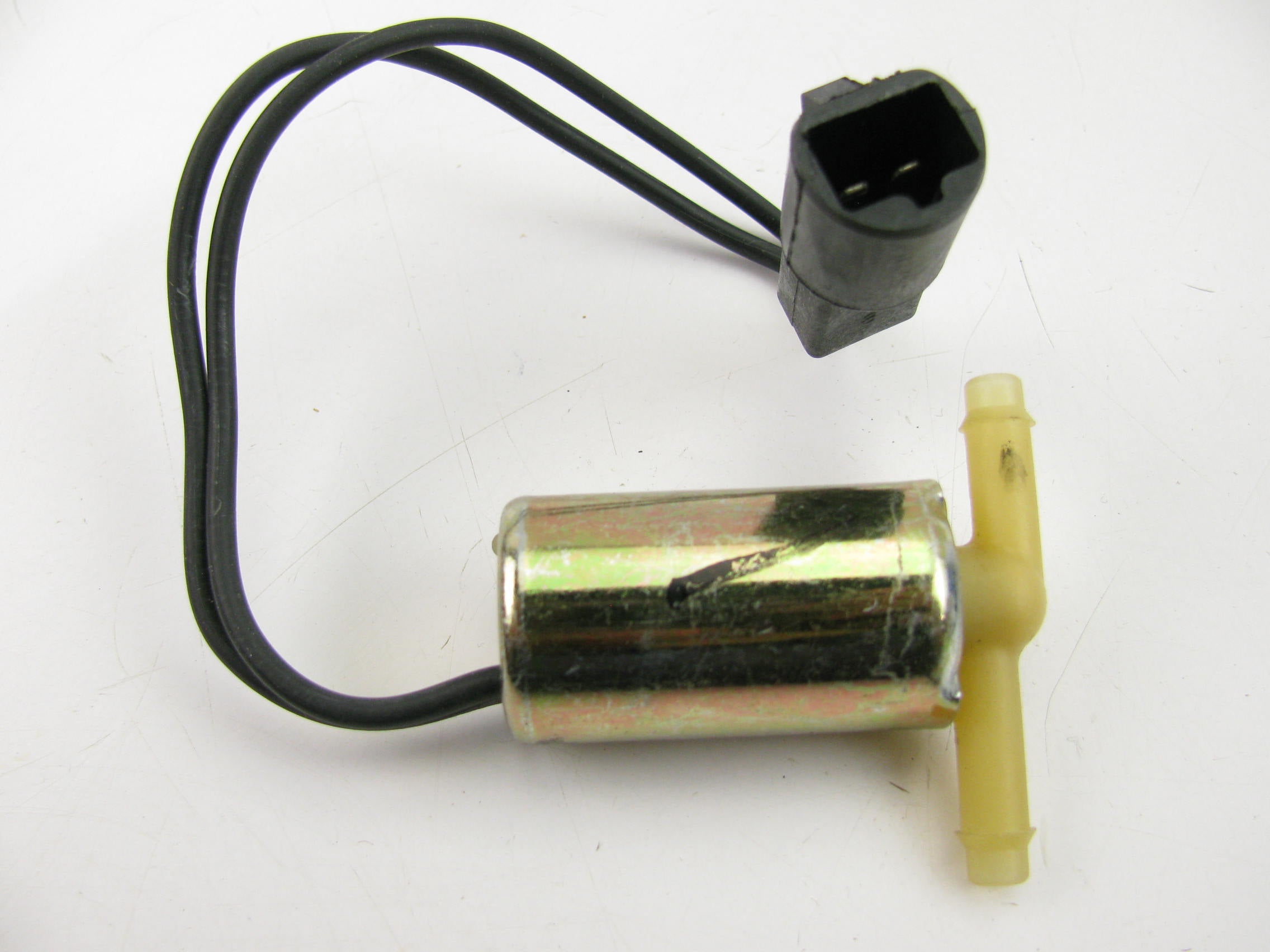 NEW AFTERMARKET Vapor Canister Purge Solenoid Valve Replaces Ford E4AE ...