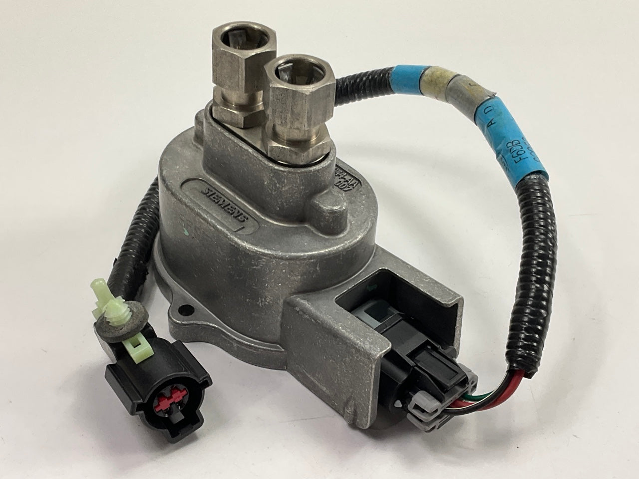 NEW, COSMETIC DAMAGE, OEM Ford F6DF-9C044-AA Flex Fuel Sensor E85 E-85 ...