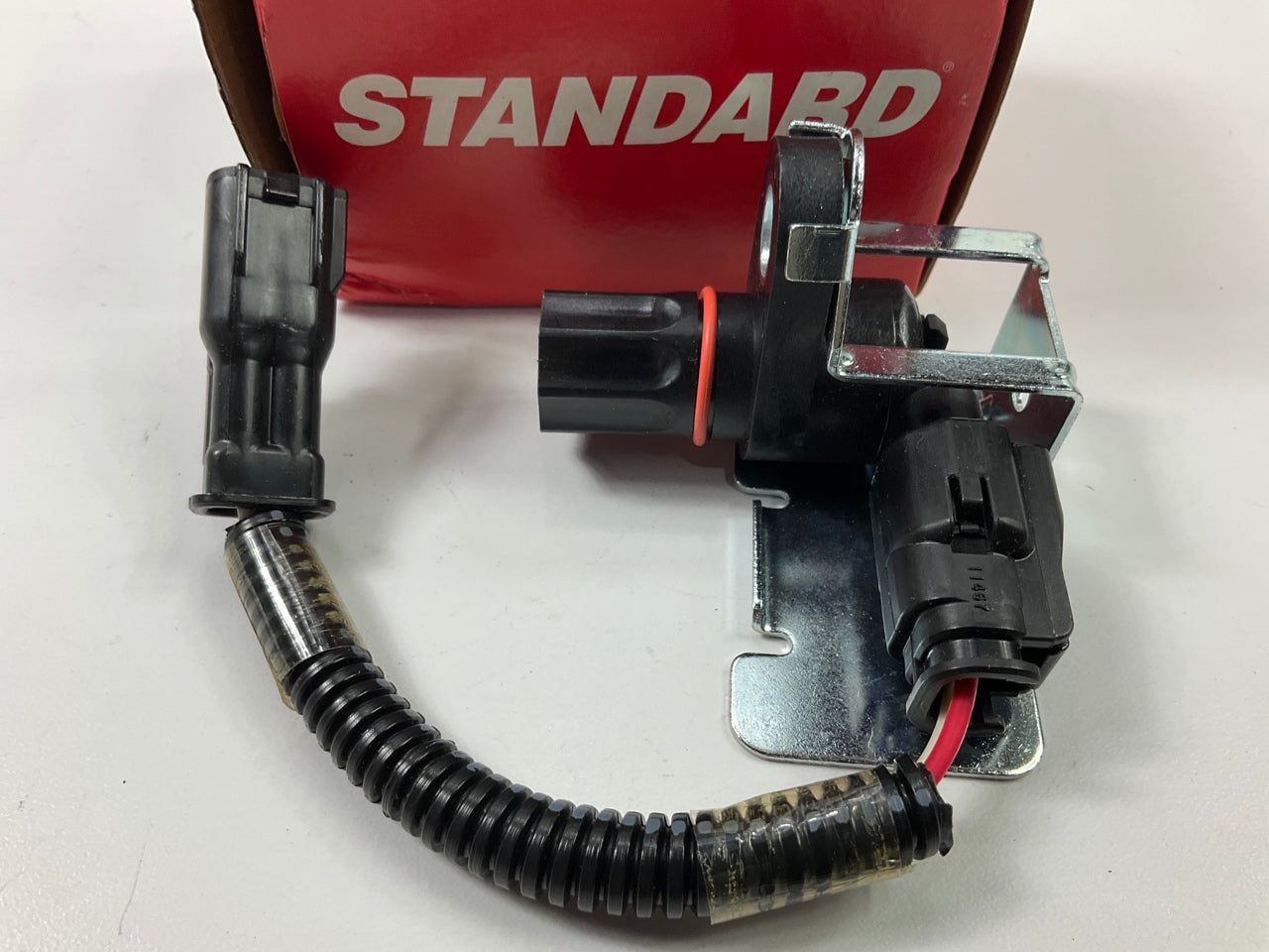 Standard ALS100 Rear Axle Vehicle Speed Sensor – Spark Surplus Auto Parts