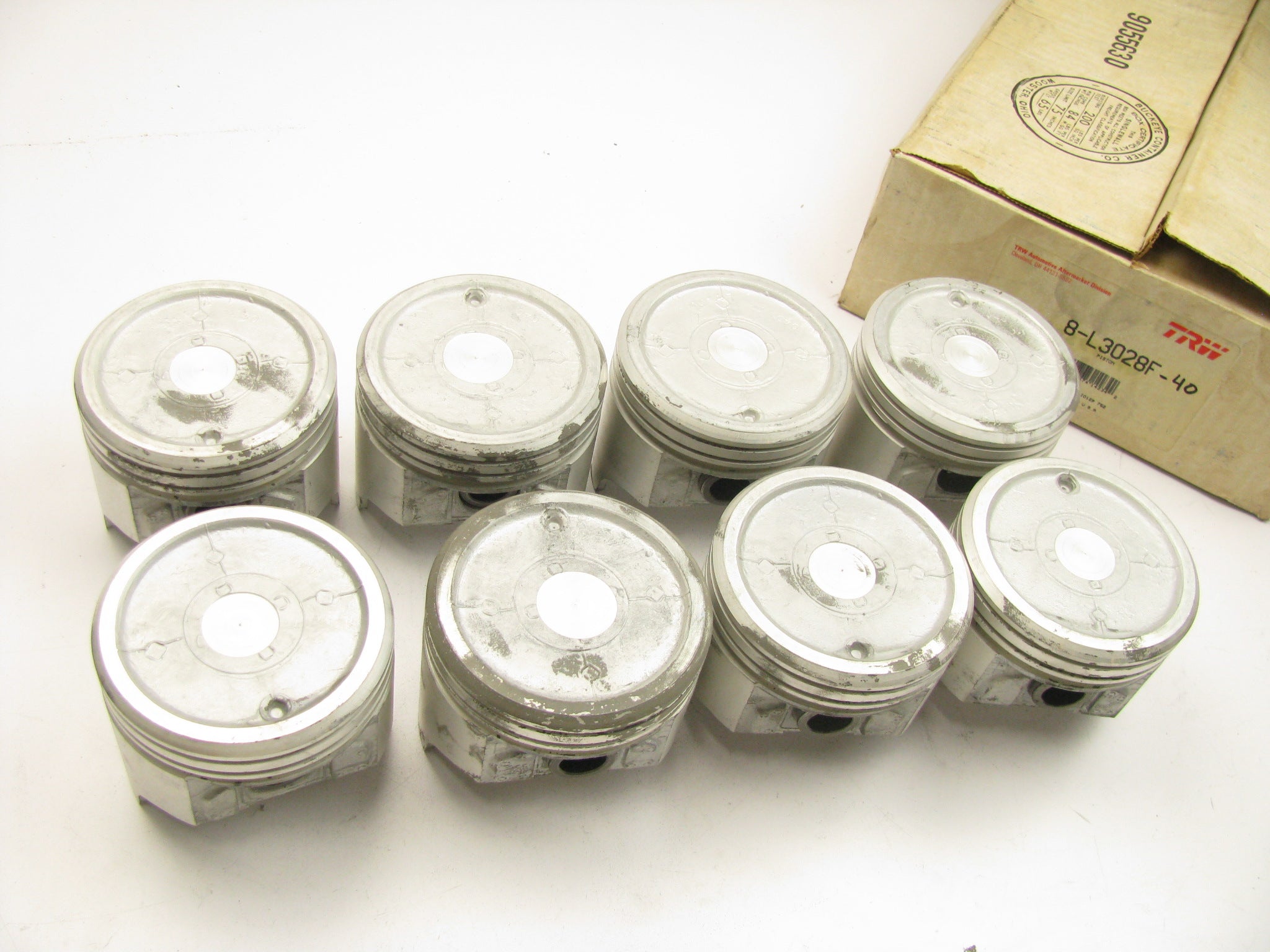 (8) TRW L3028F Cast Alum Engine Piston Set .040'' 1976-1985 Chevrolet ...