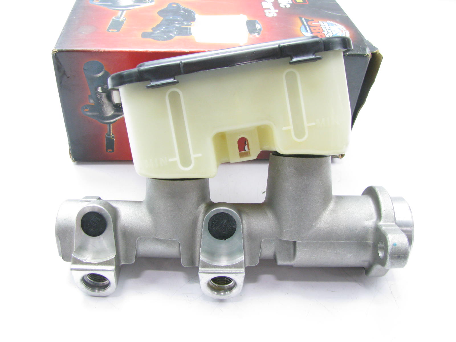 UBP M82066 Brake Master Cylinder With Reservoir – Spark Surplus Auto Parts